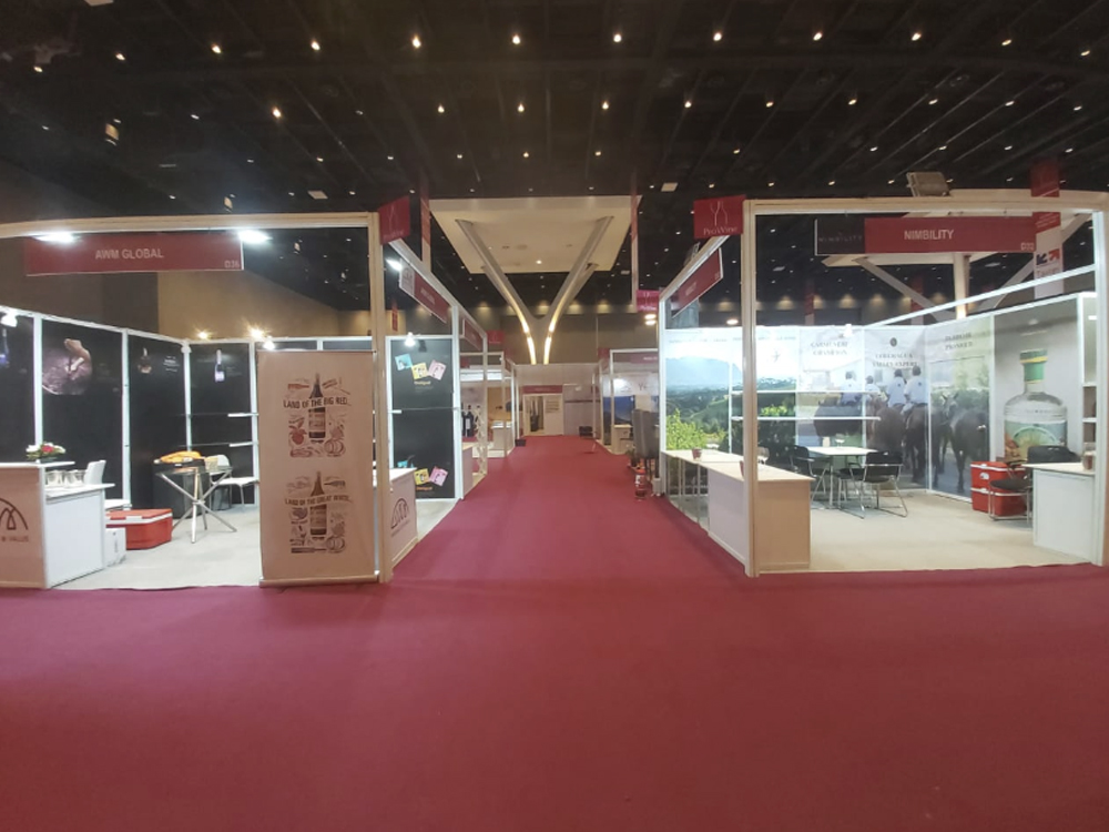 System Stand – Show Master